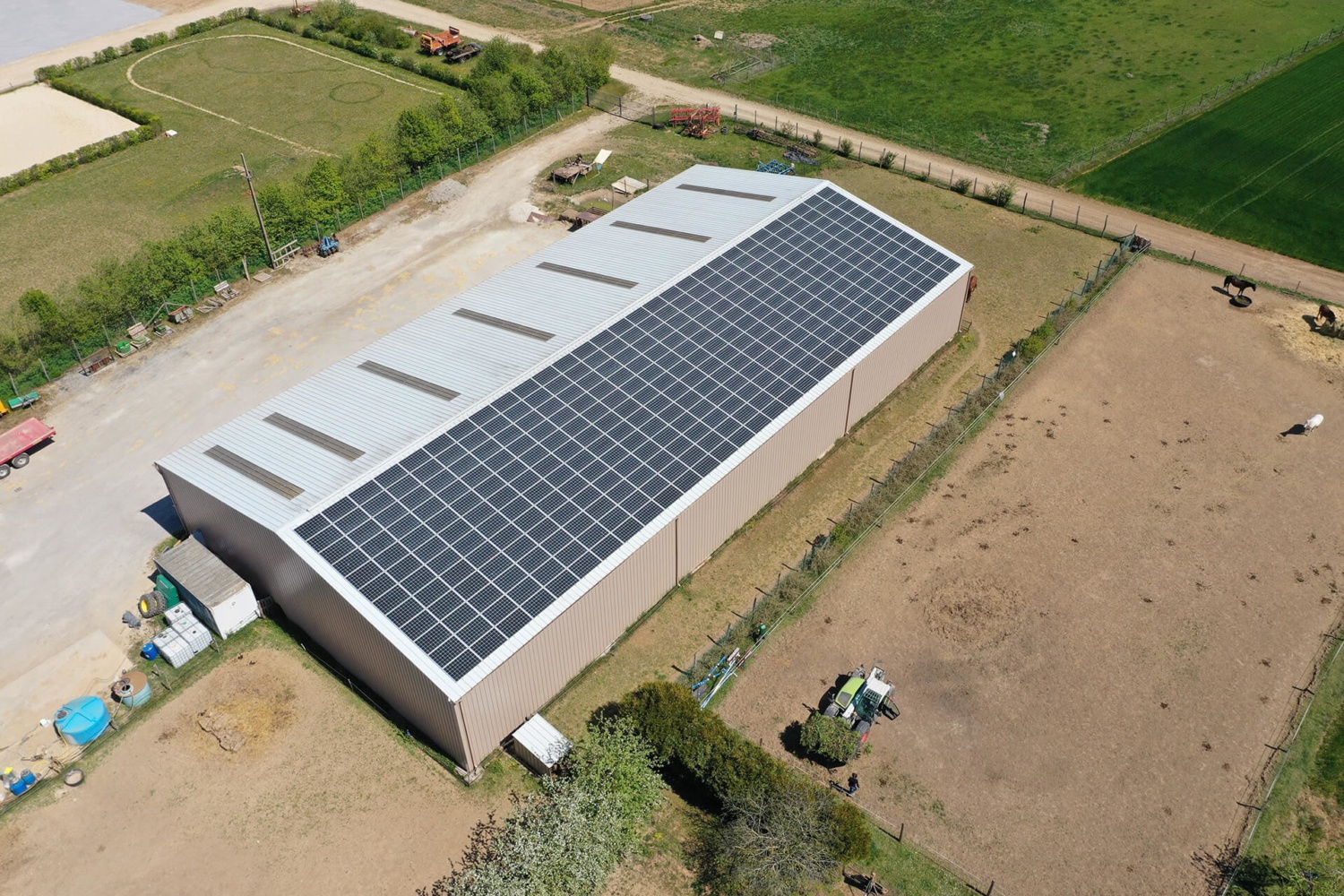 La construction de bâtiments photovoltaïques | Groupe Roy Énergie